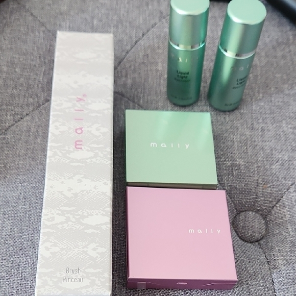 Mally Beauty | Makeup | Mally Beauty Pink And Green Makeup Set | Poshmark